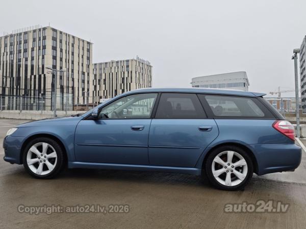 Blue Subaru Legacy 2006 in Tallinn, with an engine capacity of 2.00 L and mileage of 235 thousand km for 1950 €, photo 7 on AUTOMOTO.COM.LV