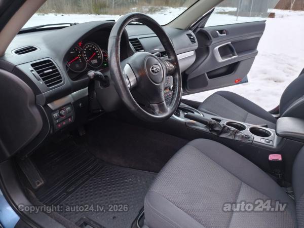Синий Субару Легаси 2006 в Таллин, объемом двигателя 2.00 л и пробегом 235 тыс. км за 1950 €, фото 11 на AUTOMOTO.COM.LV