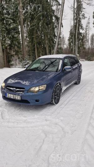 Zils Subaru Legacy 2006 Rīga, ar dzinēja tilpumu 2.50 L un nobraukumu 321 tūkst. km par 1750 €, foto  vietnē AUTOMOTO.COM.LV