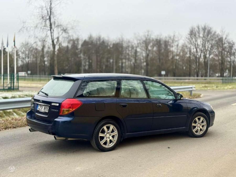 Blue Subaru Legacy 2006 in Radviliskis, with an engine capacity of 2.50 L and mileage of 333 thousand km for 1750 €, photo 9 on AUTOMOTO.COM.LV