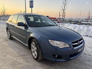 Zils Subaru Legacy 2007 Viļņa, ar dzinēja tilpumu 1.99 L un nobraukumu 235 tūkst. km par 3350 €, foto  vietnē AUTOMOTO.COM.LV