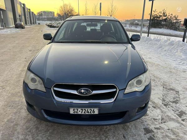 Blue Subaru Legacy 2007 in Vilnius, with an engine capacity of 1.99 L and mileage of 235 thousand km for 3350 €, photo 2 on AUTOMOTO.COM.LV