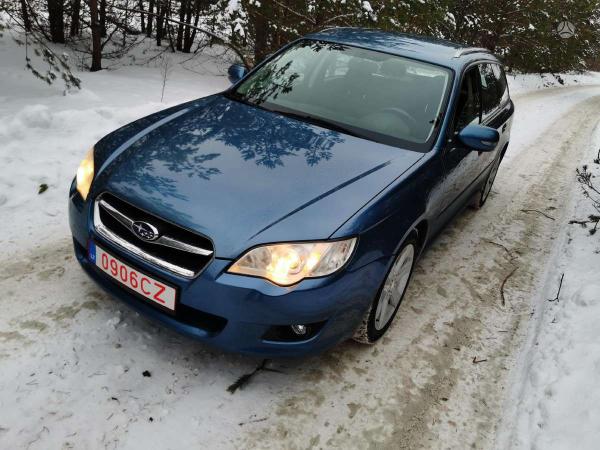 Blue Subaru Legacy 2007 in Vilnius, with an engine capacity of 1.99 L and mileage of 237 thousand km for 3490 €, photo 6 on AUTOMOTO.COM.LV