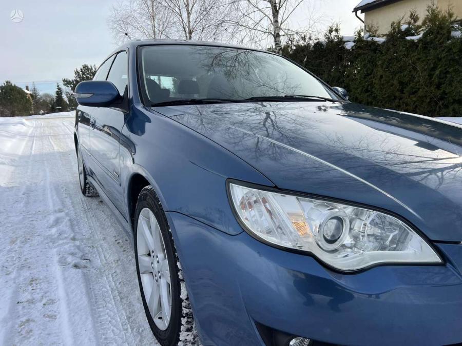 Blue Subaru Legacy 2007 in Vilnius, with an engine capacity of 2.00 L and mileage of 238 thousand km for 3350 €, photo 4 on AUTOMOTO.COM.LV