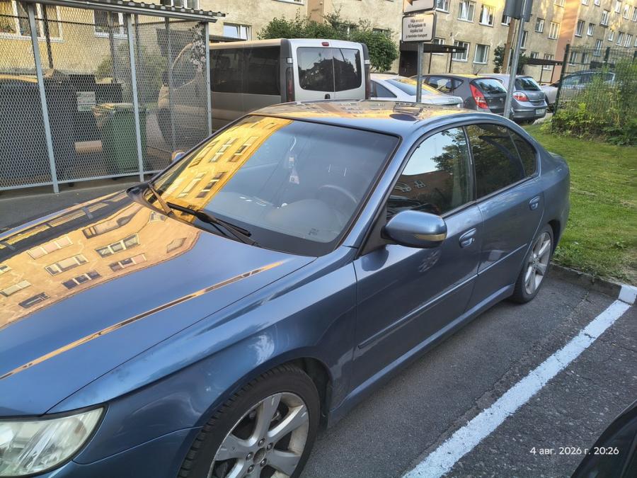 Blue Subaru Legacy 2008 in Narva, with an engine capacity of 2.50 L and mileage of 285 thousand km for 1600 €, photo 8 on AUTOMOTO.COM.LV