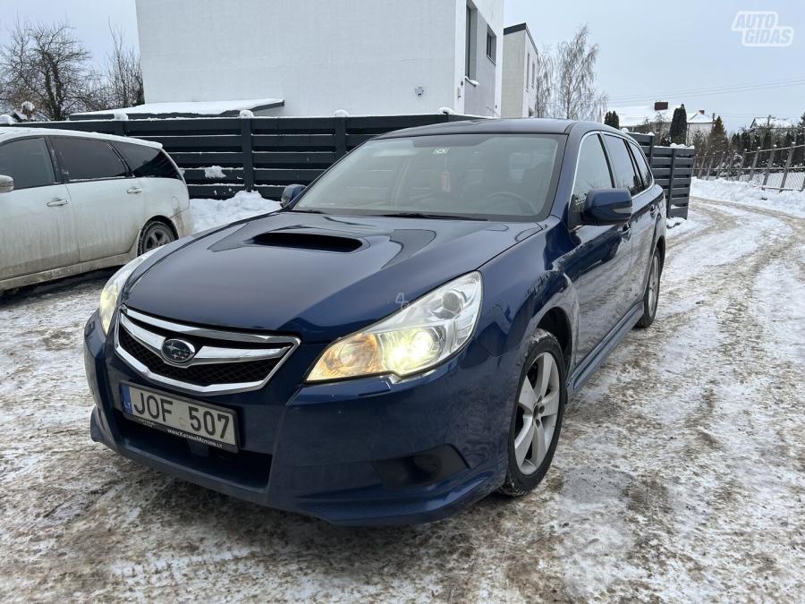 Zils Subaru Legacy 2010 Viļņa, ar dzinēja tilpumu 2.00 L un nobraukumu 350 tūkst. km par 2300 €, foto 1 vietnē AUTOMOTO.COM.LV