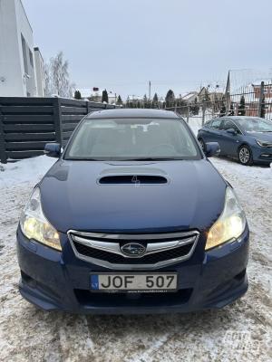 Zils Subaru Legacy 2010 Viļņa, ar dzinēja tilpumu 2.00 L un nobraukumu 350 tūkst. km par 2300 €, foto 2 vietnē AUTOMOTO.COM.LV