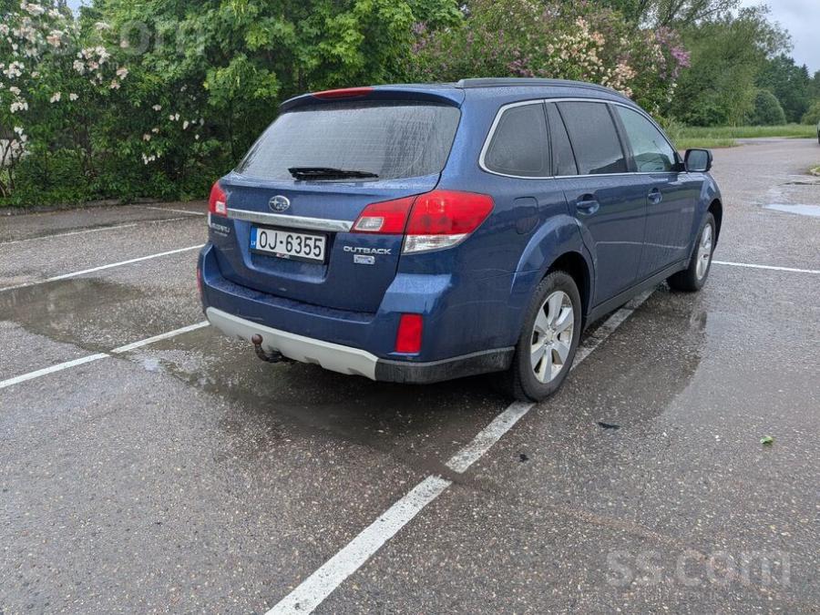 Zils Subaru Legacy 2010 Kuldīga, ar dzinēja tilpumu 2.00 L un nobraukumu 349 tūkst. km par 4200 €, foto 3 vietnē AUTOMOTO.COM.LV