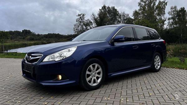 Blue Subaru Legacy 2010 in Utena, with an engine capacity of 1.99 L and mileage of 260 thousand km for 4750 €, photo 5 on AUTOMOTO.COM.LV