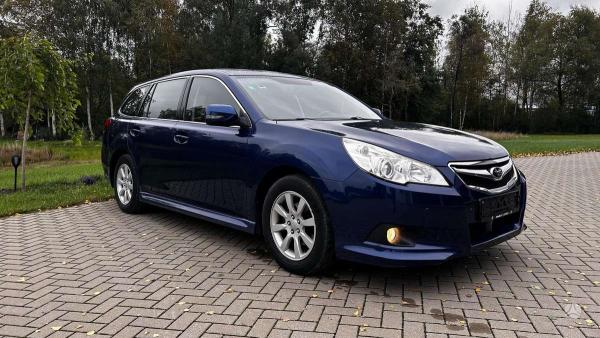 Blue Subaru Legacy 2010 in Utena, with an engine capacity of 1.99 L and mileage of 260 thousand km for 4750 €, photo 6 on AUTOMOTO.COM.LV