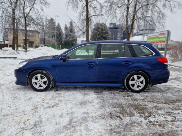 Blue Subaru Legacy 2012 in Jelgava, with an engine capacity of 2.00 L and mileage of 349 thousand km for 3200 €, photo 8 on AUTOMOTO.COM.LV