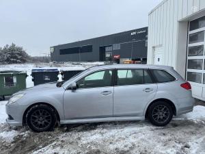 Blue Subaru Legacy 2012 in Vilnius, with an engine capacity of 0.00 L and mileage of 236 thousand km for 1250 €, photo 2 on AUTOMOTO.COM.LV