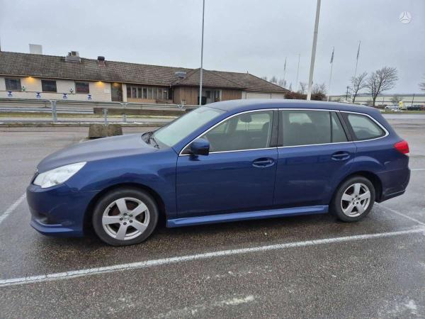 Zils Subaru Legacy 2012 Viļņa, ar dzinēja tilpumu 2.00 L un nobraukumu 264 tūkst. km par 2700 €, foto 2 vietnē AUTOMOTO.COM.LV