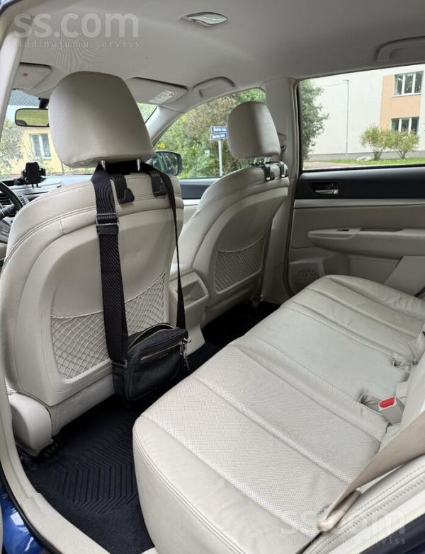 Subaru Legacy 2012 Jelgava vietnē Zils Subaru Legacy 2012 Jelgava, ar dzinēja tilpumu 2.00 L un nobraukumu 0 tūkst. km par 3350 €, foto 10 vietnē AUTOMOTO.COM.LV