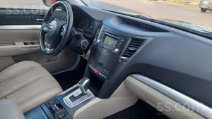 Zils Subaru Legacy 2013 Rīga, ar dzinēja tilpumu 2.00 L un nobraukumu 276 tūkst. km par 4700 €, foto 12 vietnē AUTOMOTO.COM.LV