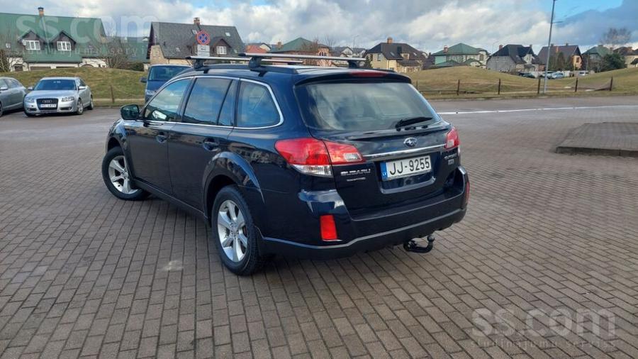 Zils Subaru Legacy 2013 Rīga, ar dzinēja tilpumu 2.00 L un nobraukumu 276 tūkst. km par 4700 €, foto 23 vietnē AUTOMOTO.COM.LV