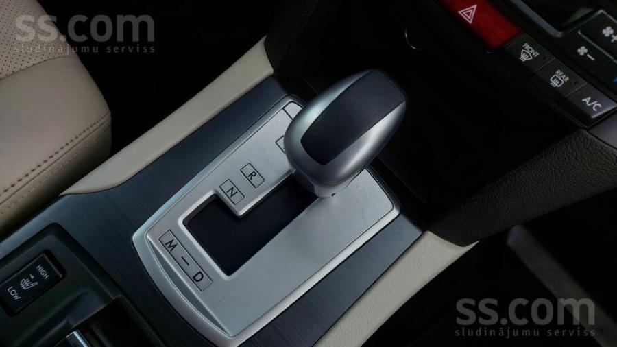 Zils Subaru Legacy 2013 Rīga, ar dzinēja tilpumu 2.00 L un nobraukumu 276 tūkst. km par 4700 €, foto 28 vietnē AUTOMOTO.COM.LV