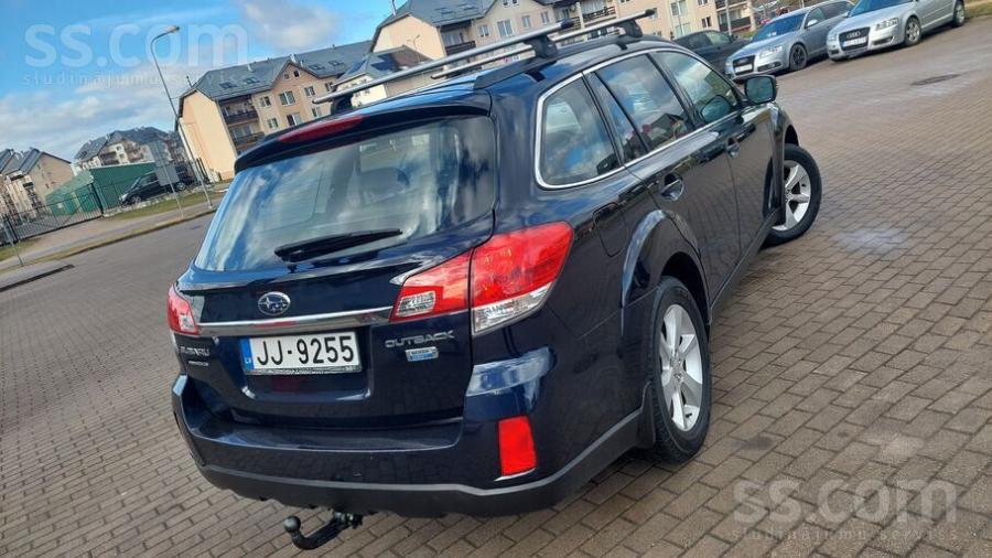 Zils Subaru Legacy 2013 Rīga, ar dzinēja tilpumu 2.00 L un nobraukumu 276 tūkst. km par 4700 €, foto 31 vietnē AUTOMOTO.COM.LV