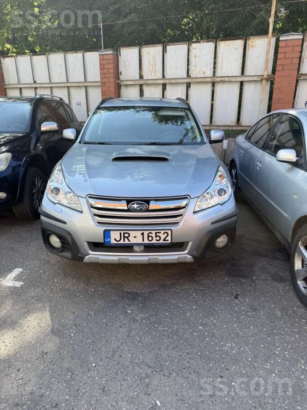 Blue Subaru Legacy 2013 in Riga, with an engine capacity of 2.00 L and mileage of 180 thousand km for 1000 €, photo 1 on AUTOMOTO.COM.LV