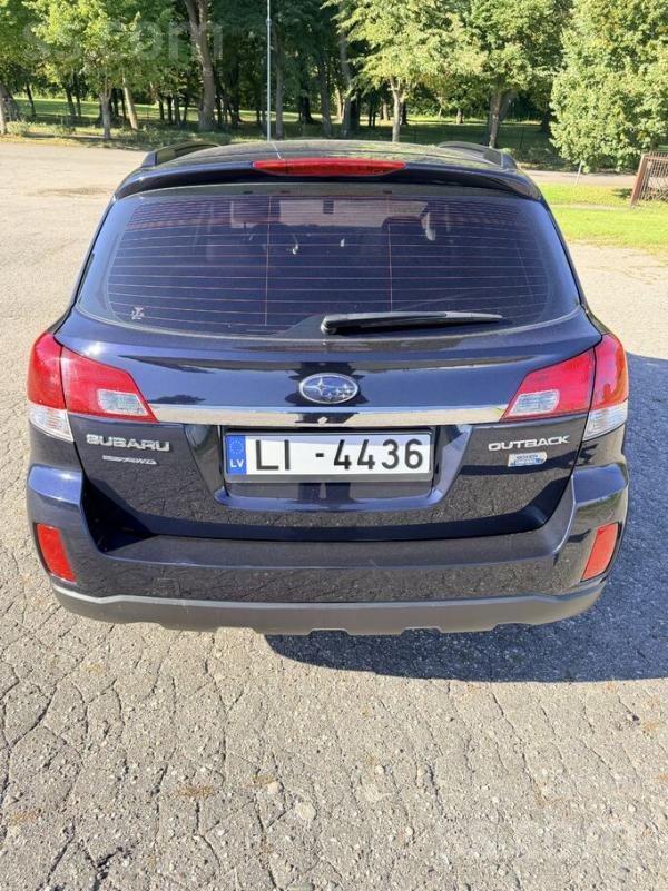 Blue Subaru Legacy 2014 in Liepaja, with an engine capacity of 2.00 L and mileage of 229 thousand km for 5650 €, photo 9 on AUTOMOTO.COM.LV