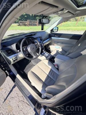 Blue Subaru Legacy 2014 in Liepaja, with an engine capacity of 2.00 L and mileage of 229 thousand km for 4980 €, photo 5 on AUTOMOTO.COM.LV