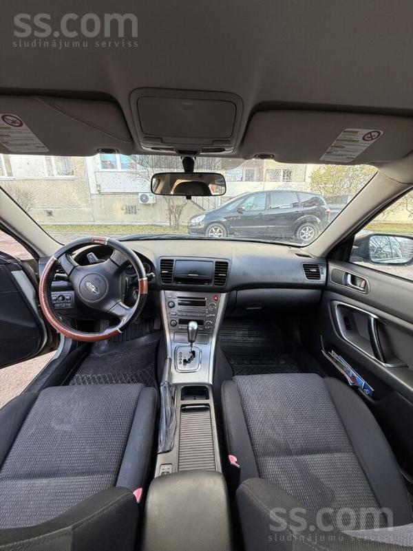 Brown Subaru Legacy 2006 in Daugavpils, with an engine capacity of 2.50 L and mileage of 300 thousand km for 3550 €, photo 7 on AUTOMOTO.COM.LV