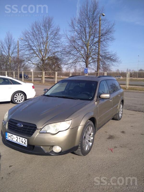 Brown Subaru Legacy 2009 in Riga, with an engine capacity of 3.00 L and mileage of 300 thousand km for 4000 €, photo 3 on AUTOMOTO.COM.LV
