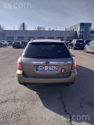 Brown Subaru Legacy 2009 in Riga, with an engine capacity of 3.00 L and mileage of 300 thousand km for 3450 €, photo 5 on AUTOMOTO.COM.LV