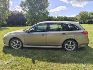Brūns Subaru Legacy 2013 Tukums, ar dzinēja tilpumu 2.50 L un nobraukumu 261 tūkst. km par 4500 €, foto 5 vietnē AUTOMOTO.COM.LV