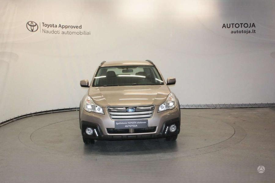 Brown Subaru Legacy 2014 in Kaunas, with an engine capacity of 2.50 L and mileage of 191 thousand km for 9500 €, photo 5 on AUTOMOTO.COM.LV