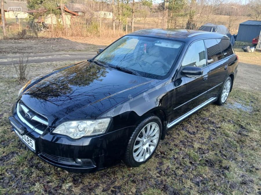 Subaru Legacy 2004 Viļņa, ar dzinēja tilpumu 3.00 L un nobraukumu 270 tūkst. km par 1500 €, foto 1 vietnē AUTOMOTO.COM.LV