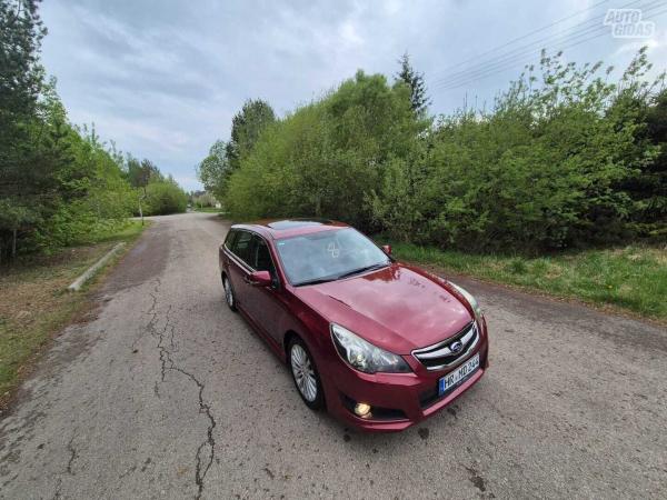 Subaru Legacy 2011 Panevēža, ar dzinēja tilpumu 2.50 L un nobraukumu 189 tūkst. km par 4999 €, foto 1 vietnē AUTOMOTO.COM.LV