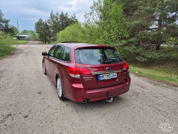 Subaru Legacy 2011 Panevēža, ar dzinēja tilpumu 2.50 L un nobraukumu 189 tūkst. km par 4999 €, foto 4 vietnē AUTOMOTO.COM.LV
