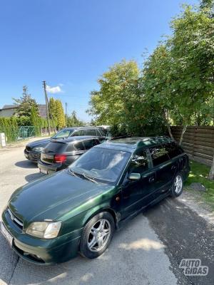 Zaļš Subaru Legacy 2001 Viļņa, ar dzinēja tilpumu 2.50 L un nobraukumu 367 tūkst. km par 1500 €, foto 3 vietnē AUTOMOTO.COM.LV