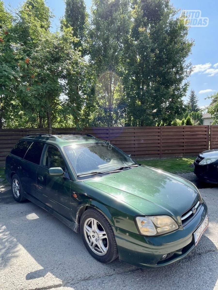 Zaļš Subaru Legacy 2001 Viļņa, ar dzinēja tilpumu 2.50 L un nobraukumu 367 tūkst. km par 1500 €, foto 7 vietnē AUTOMOTO.COM.LV