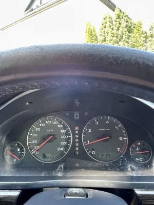 Zaļš Subaru Legacy 2001 Viļņa, ar dzinēja tilpumu 2.50 L un nobraukumu 367 tūkst. km par 1500 €, foto 11 vietnē AUTOMOTO.COM.LV