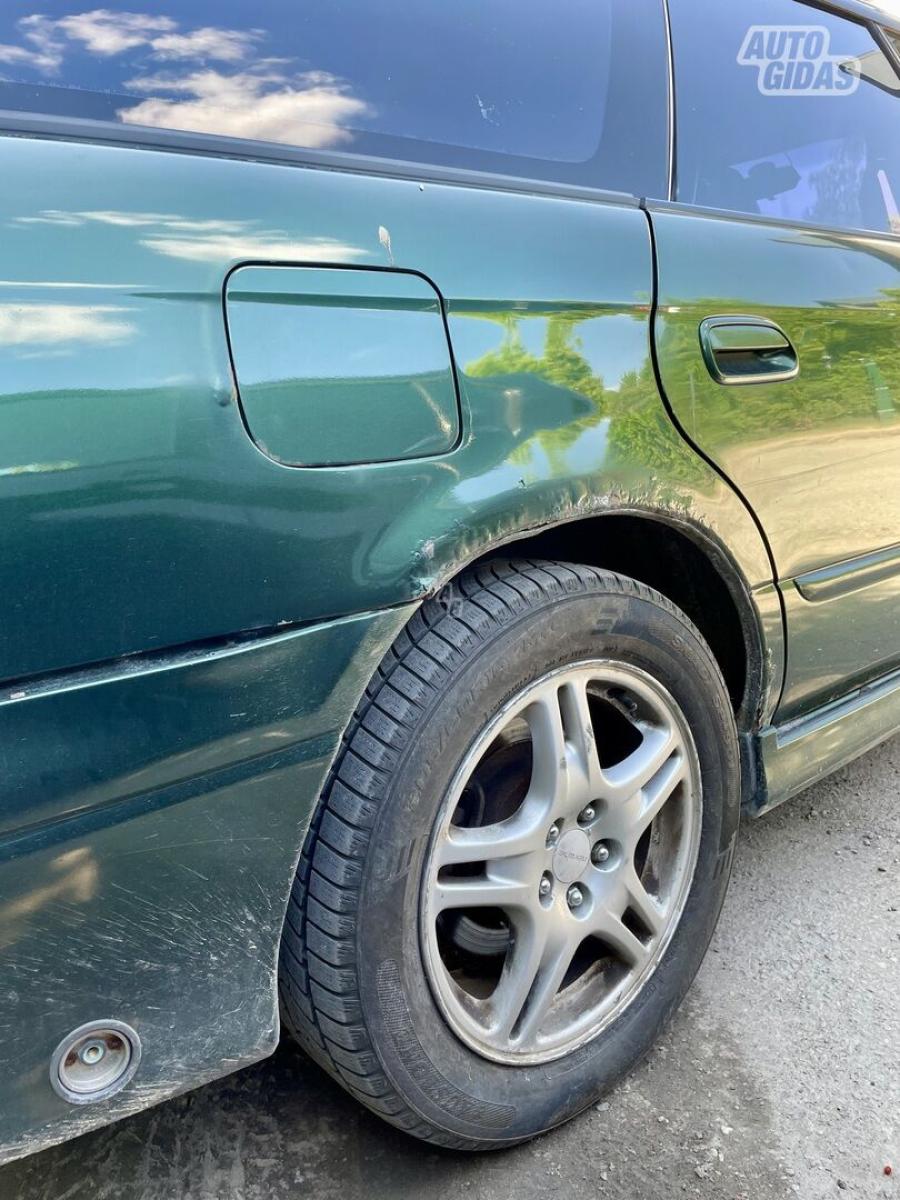 Zaļš Subaru Legacy 2001 Viļņa, ar dzinēja tilpumu 2.50 L un nobraukumu 367 tūkst. km par 1500 €, foto 20 vietnē AUTOMOTO.COM.LV