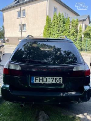 Zaļš Subaru Legacy 2001 Viļņa, ar dzinēja tilpumu 2.50 L un nobraukumu 367 tūkst. km par 1500 €, foto 29 vietnē AUTOMOTO.COM.LV