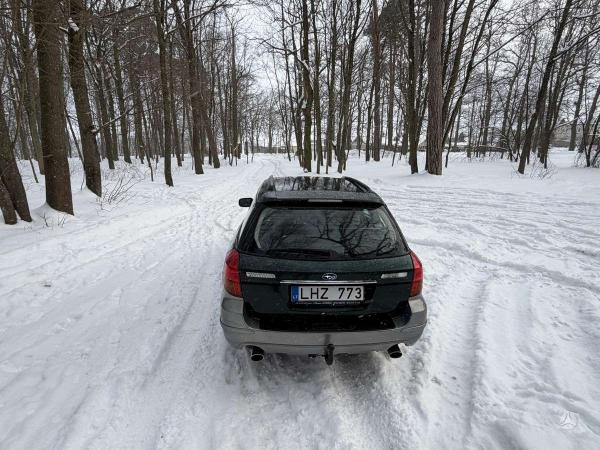 Green Subaru Legacy 2004 in Kedainiai, with an engine capacity of 3.00 L and mileage of 305 thousand km for 2600 €, photo 6 on AUTOMOTO.COM.LV