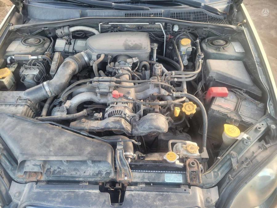 Zaļš Subaru Legacy 2004 Viļņa, ar dzinēja tilpumu 1.99 L un nobraukumu 348 tūkst. km par 1000 €, foto 3 vietnē AUTOMOTO.COM.LV
