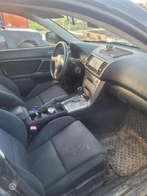 Zaļš Subaru Legacy 2004 Viļņa, ar dzinēja tilpumu 1.99 L un nobraukumu 348 tūkst. km par 1000 €, foto 5 vietnē AUTOMOTO.COM.LV