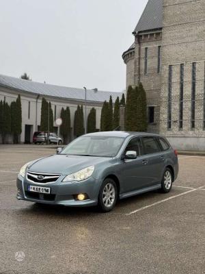 Zaļš Subaru Legacy 2011 Druskininkai, ar dzinēja tilpumu 1.99 L un nobraukumu 158 tūkst. km par 5900 €, foto  vietnē AUTOMOTO.COM.LV