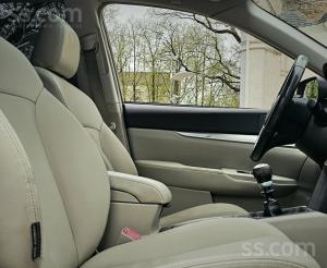 Pelēks Subaru Legacy 2012 Jelgava, ar dzinēja tilpumu 2.00 L un nobraukumu 186 tūkst. km par 5490 €, foto 14 vietnē AUTOMOTO.COM.LV