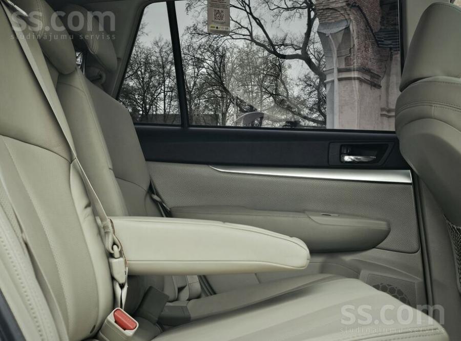 Pelēks Subaru Legacy 2012 Jelgava, ar dzinēja tilpumu 2.00 L un nobraukumu 186 tūkst. km par 5490 €, foto 18 vietnē AUTOMOTO.COM.LV