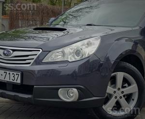 Pelēks Subaru Legacy 2012 Jelgava, ar dzinēja tilpumu 2.00 L un nobraukumu 186 tūkst. km par 5490 €, foto 31 vietnē AUTOMOTO.COM.LV