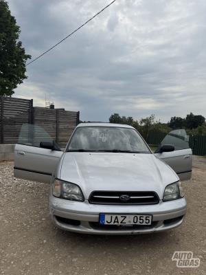 Grey Subaru Legacy 1999 in Vilnius, with an engine capacity of 2.00 L and mileage of 272 thousand km for 1399 €, photo 4 on AUTOMOTO.COM.LV