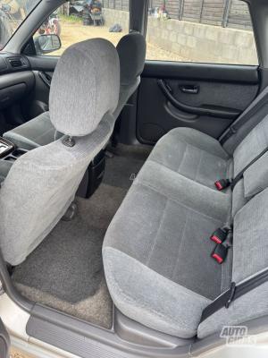 Grey Subaru Legacy 1999 in Vilnius, with an engine capacity of 2.00 L and mileage of 272 thousand km for 1399 €, photo 6 on AUTOMOTO.COM.LV