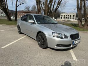 Pelēks Subaru Legacy 2004 Rīga, ar dzinēja tilpumu 3.00 L un nobraukumu 265 tūkst. km par 1200 €, foto 4 vietnē AUTOMOTO.COM.LV