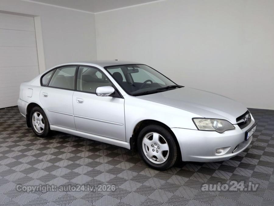 Pelēks Subaru Legacy 2004 Tallina, ar dzinēja tilpumu 2.50 L un nobraukumu 272 tūkst. km par 1199 €, foto 1 vietnē AUTOMOTO.COM.LV