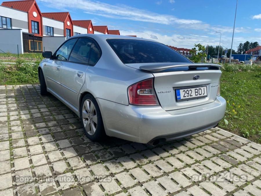 Grey Subaru Legacy 2005 in Tallinn, with an engine capacity of 2.50 L and mileage of 145 thousand km for 2000 €, photo 2 on AUTOMOTO.COM.LV
